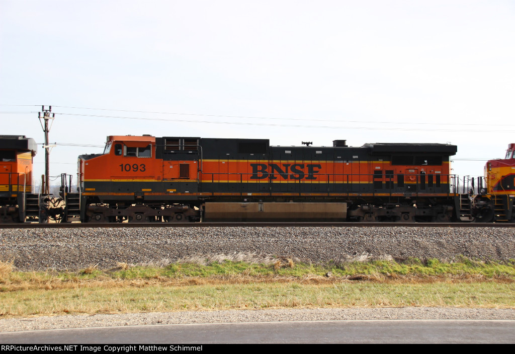 BNSF 1093
